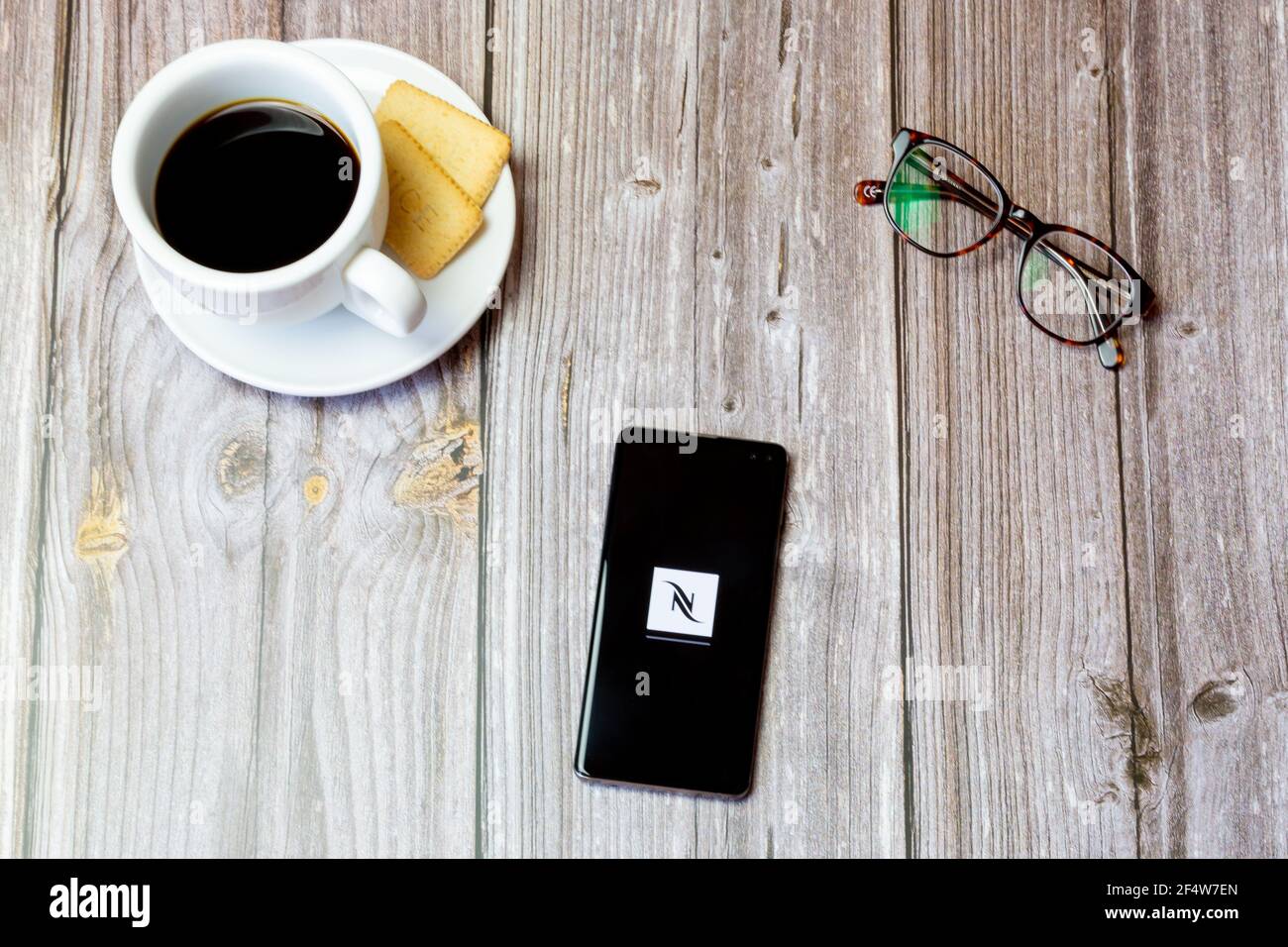 Nespresso app hi-res stock photography and images - Alamy
