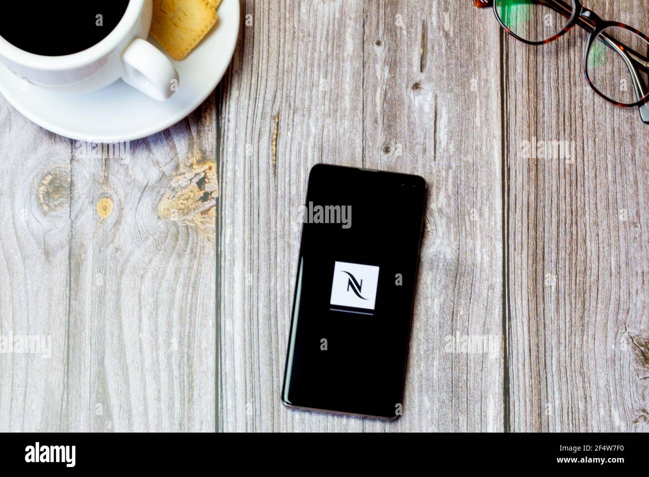 Nespresso app hi-res stock photography and images - Alamy