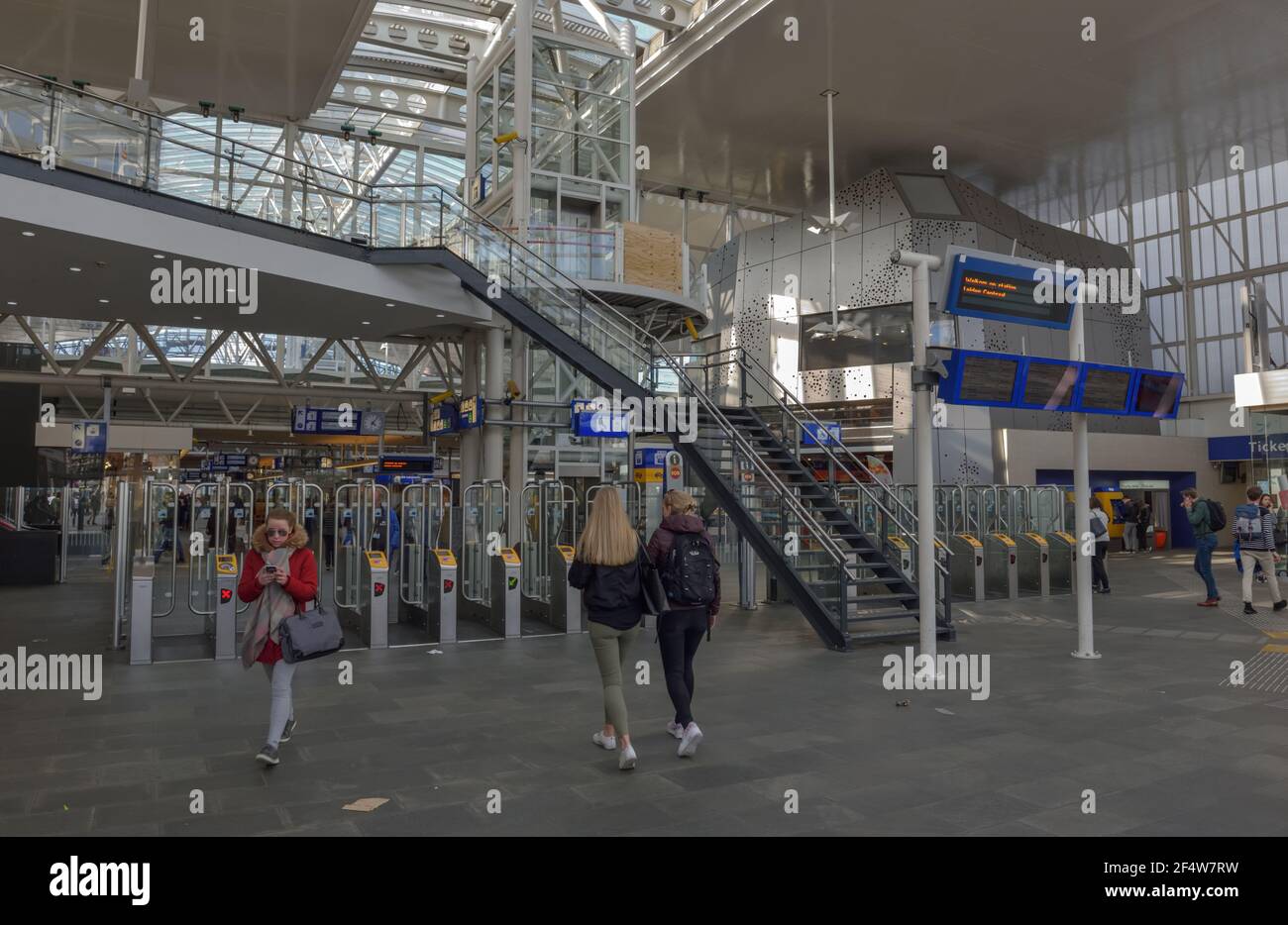 Leiden central hi-res stock photography and images - Alamy