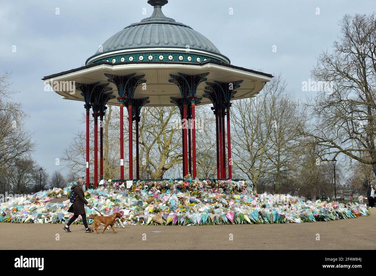 London, UK. 23rd Mar, 2021. Tributes to murdered Sarah Everard continue ...