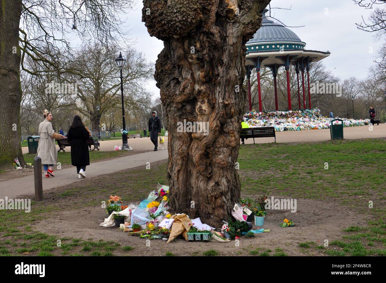 London, UK. 23rd Mar, 2021. Tributes to murdered Sarah Everard continue ...