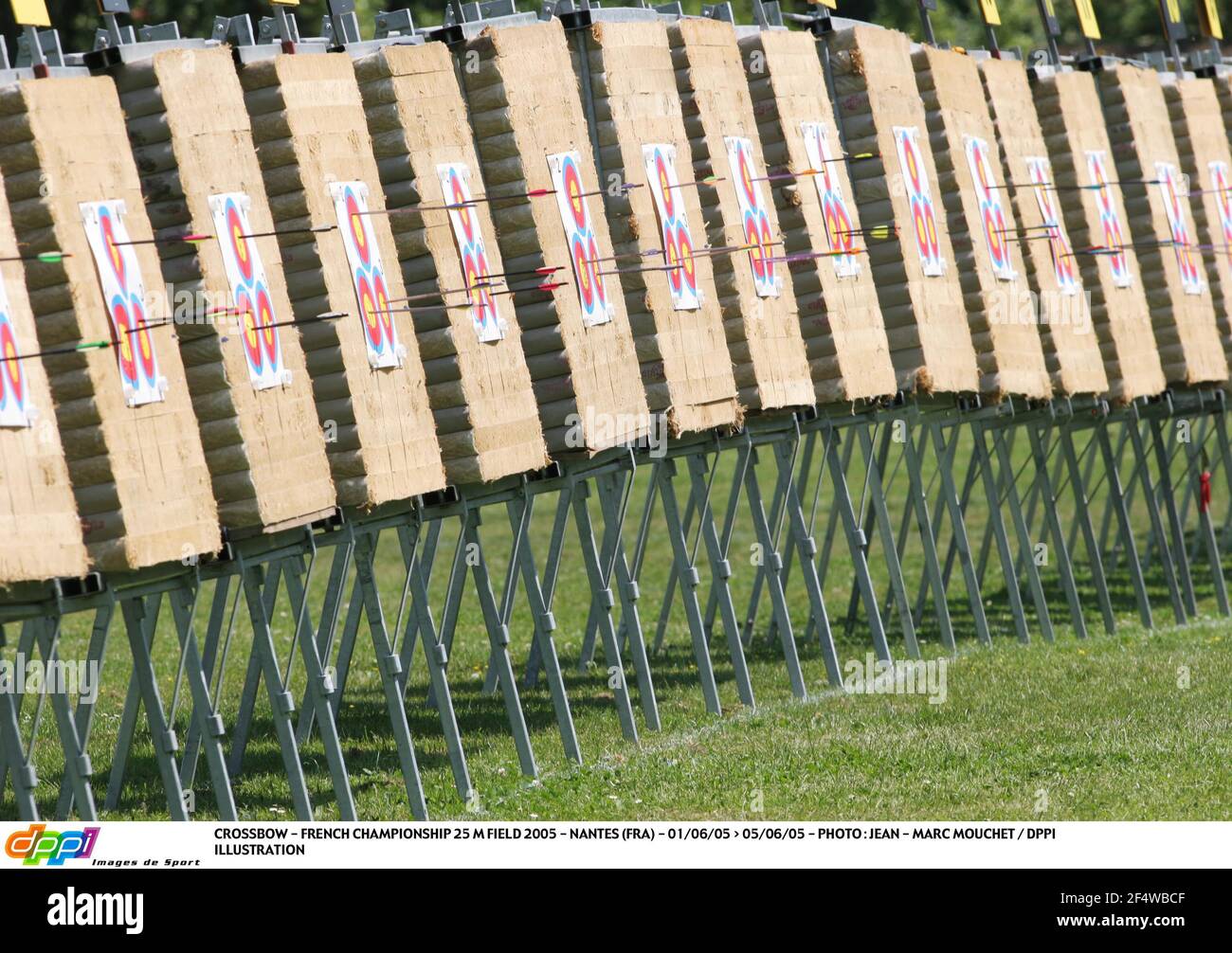 25m field hi-res stock photography and images - Alamy