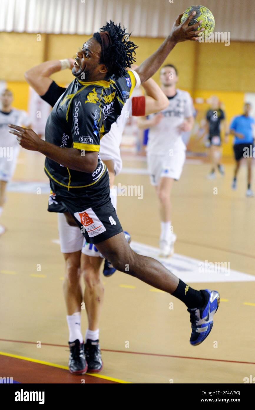 HANDBALL - D1 LEAGUE CUP 2010/2011 - ST CYR SUR LOIRE (FRA) - PHOTO ...