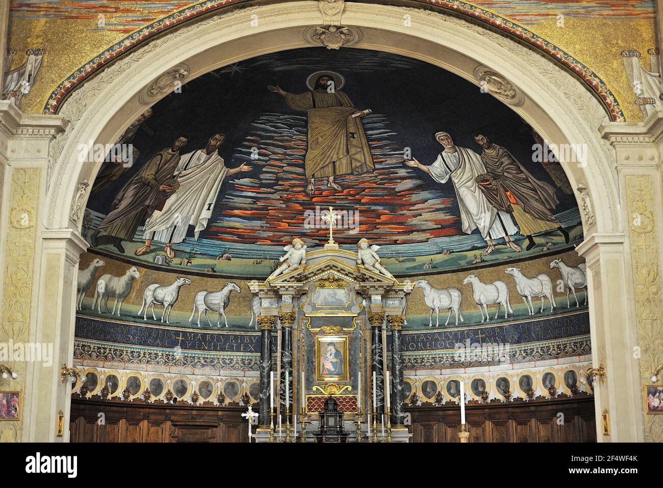 Italy, Rome, Basilica dei Santi Cosma e Damiano, apse mosaic Stock ...