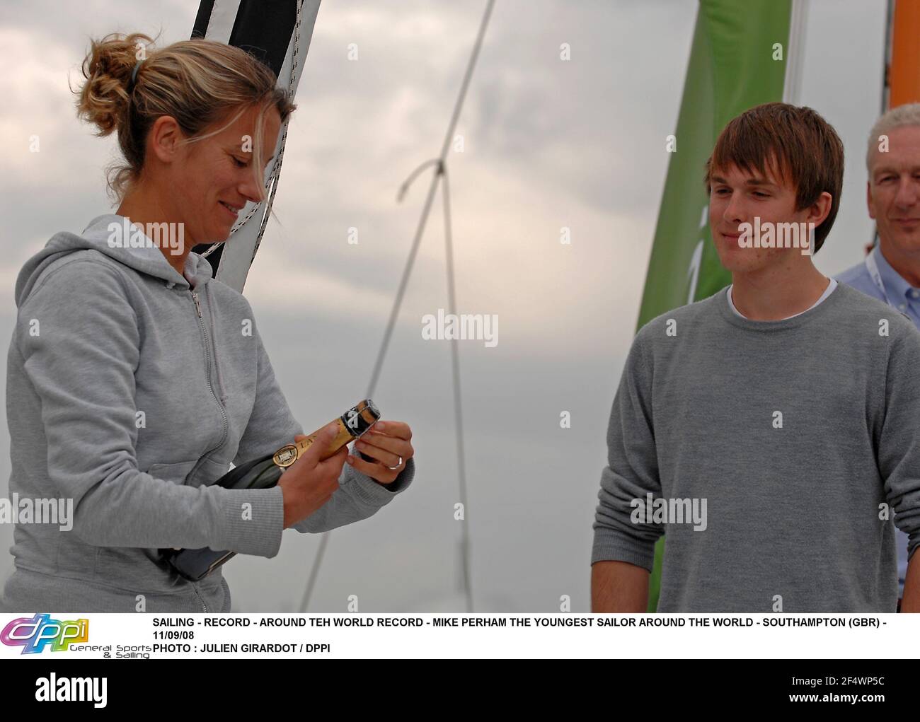 SAILING - RECORD - AROUND TEH WORLD RECORD - MIKE PERHAM THE YOUNGEST ...