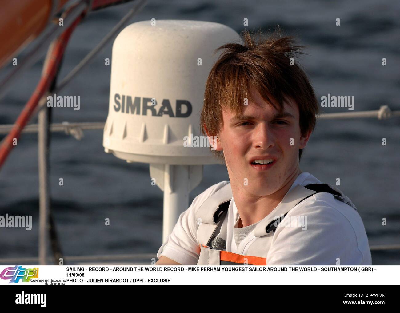 SAILING - RECORD - AROUND THE WORLD RECORD - MIKE PERHAM YOUNGEST ...