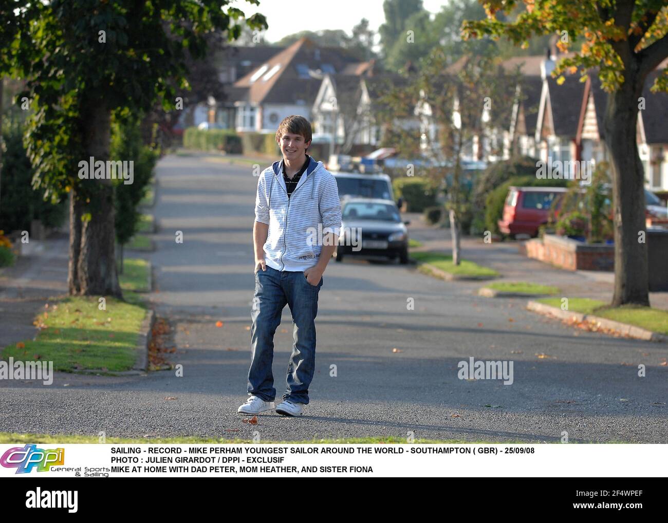 SAILING - RECORD - MIKE PERHAM YOUNGEST SAILOR AROUND THE WORLD ...