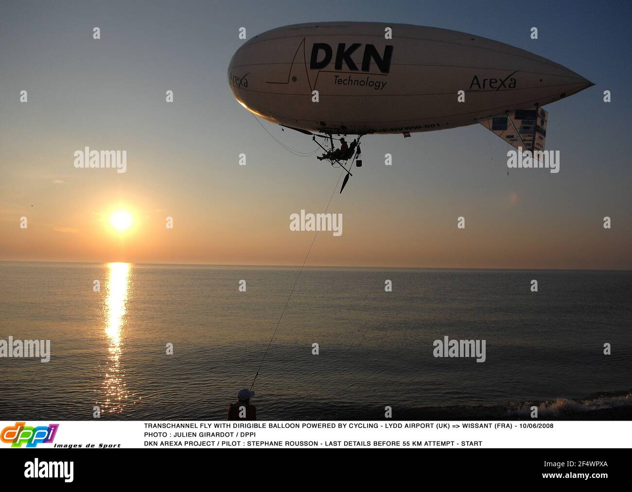 TRANSCHANNEL FLY WITH DIRIGIBLE BALLOON POWERED CYCLING - LYDD AIRPORT ...