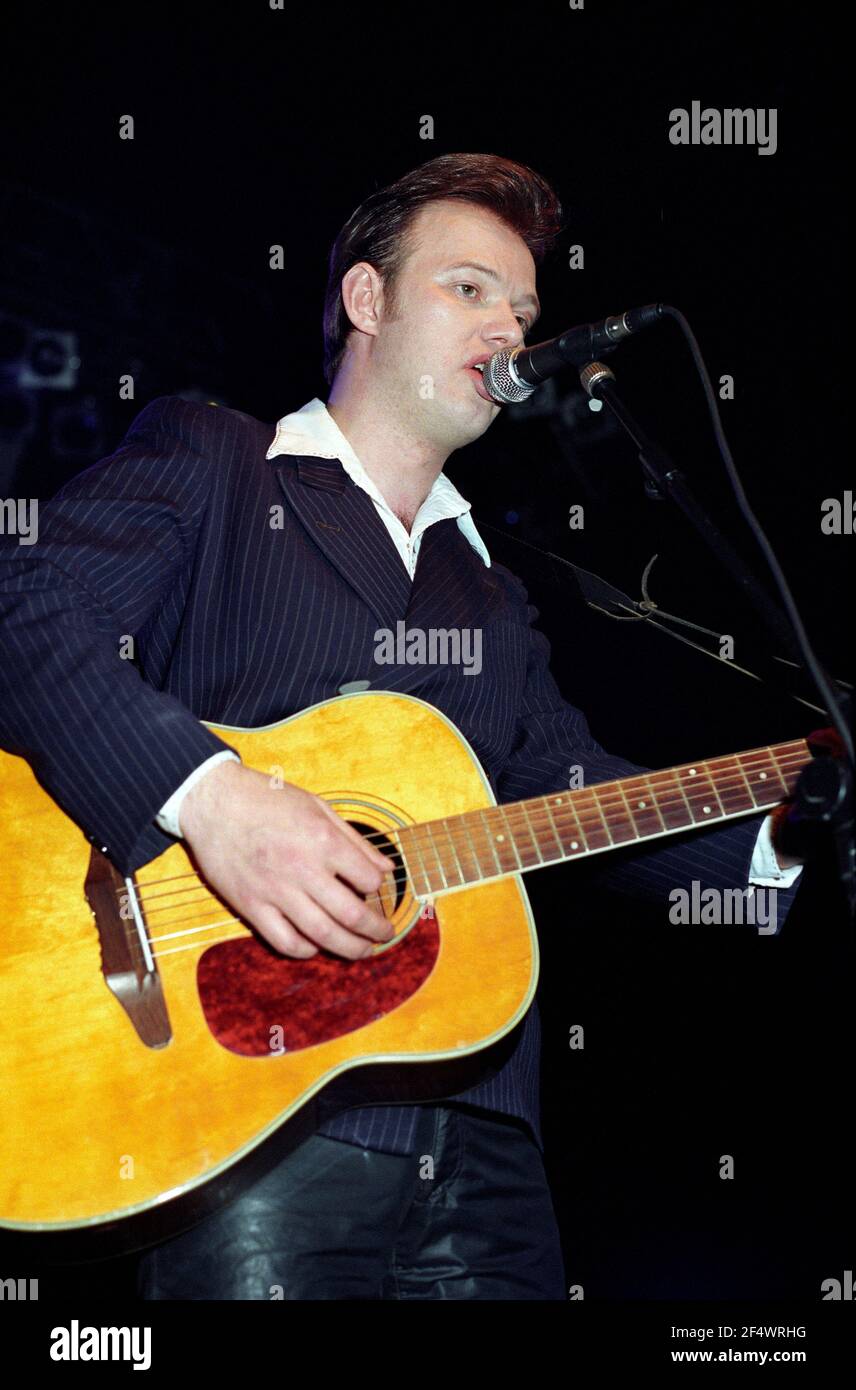 Edwyn Collins In Concert London High Resolution Stock Photography and ...