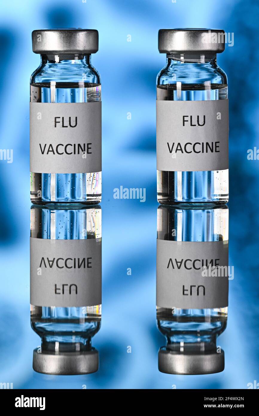 Annual seasonal influenza vaccine hi-res stock photography and images ...