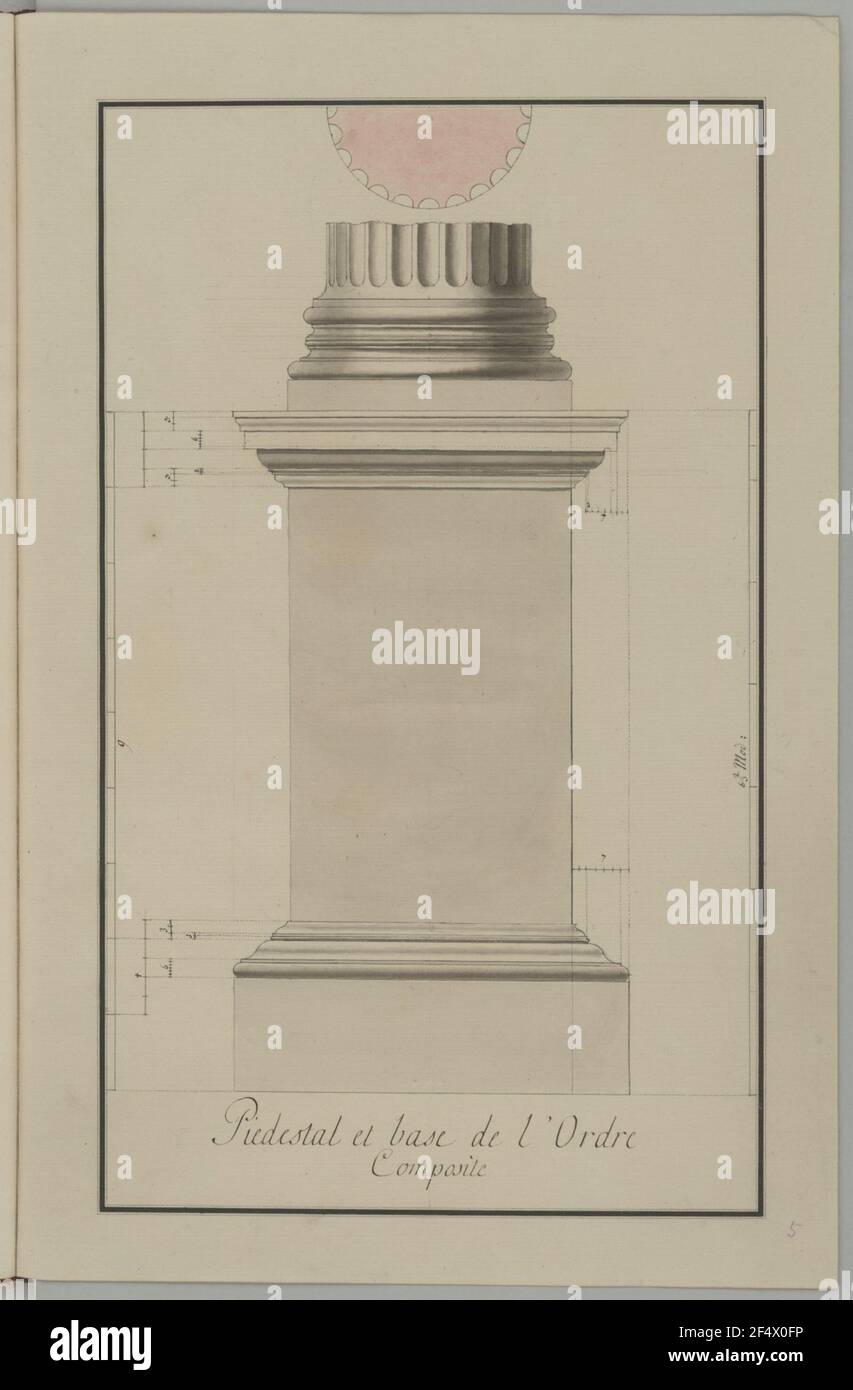 Column postament hi-res stock photography and images - Alamy