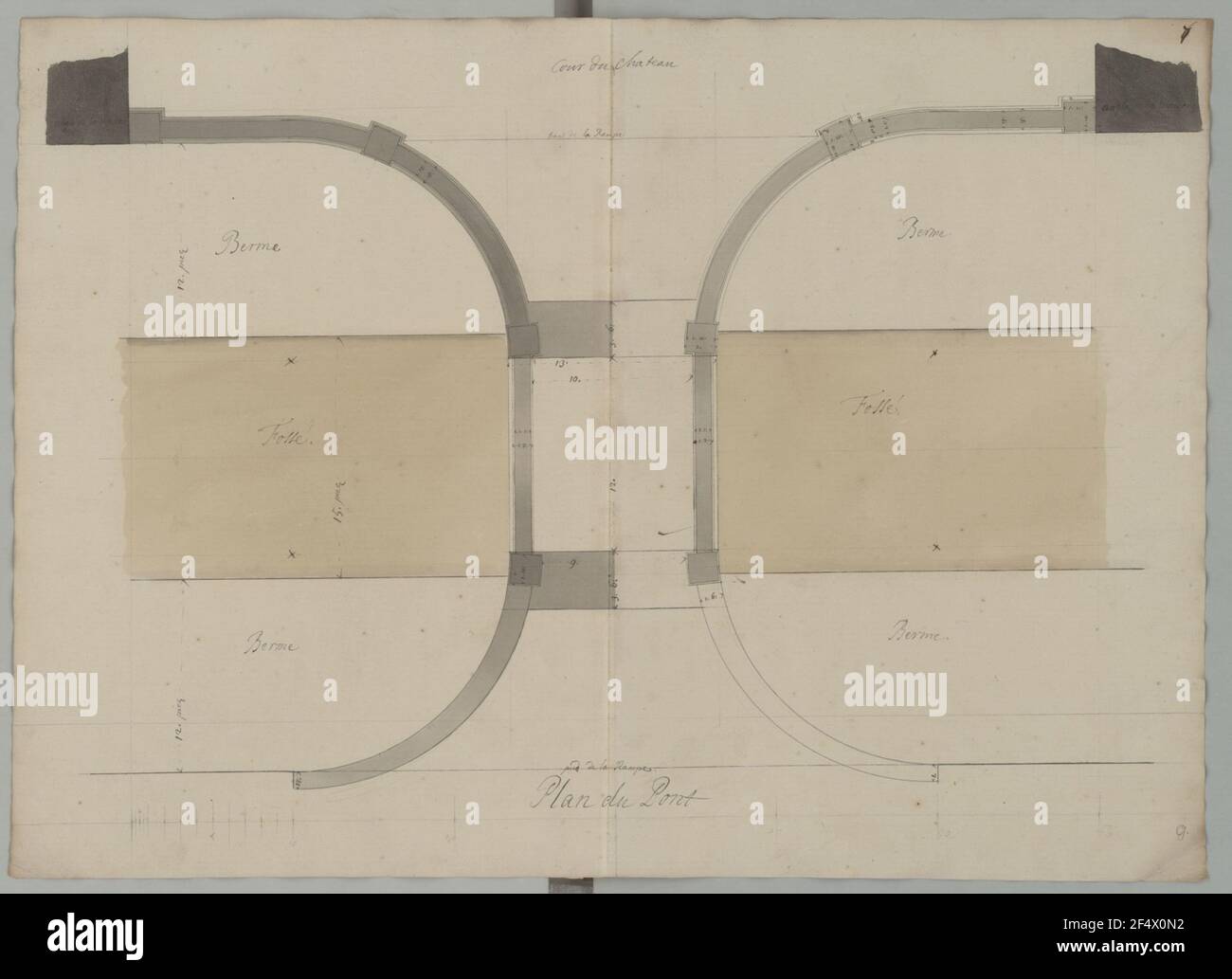 Castle layouts hi-res stock photography and images - Alamy