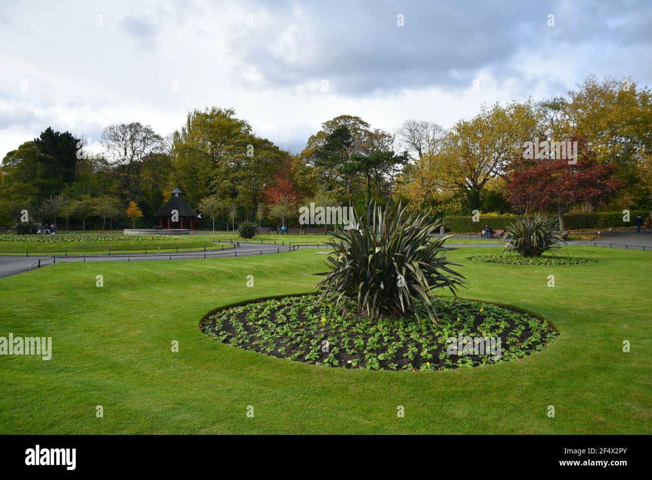 Phoenix park castle dublin hi-res stock photography and images - Alamy
