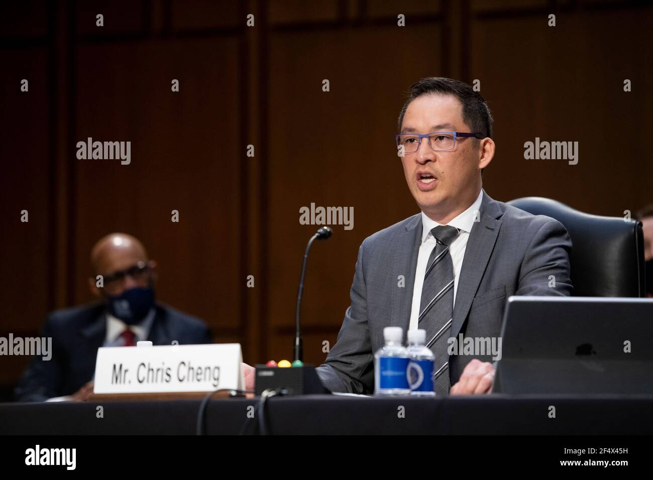 Season 4 hi-res stock photography and images - Alamy