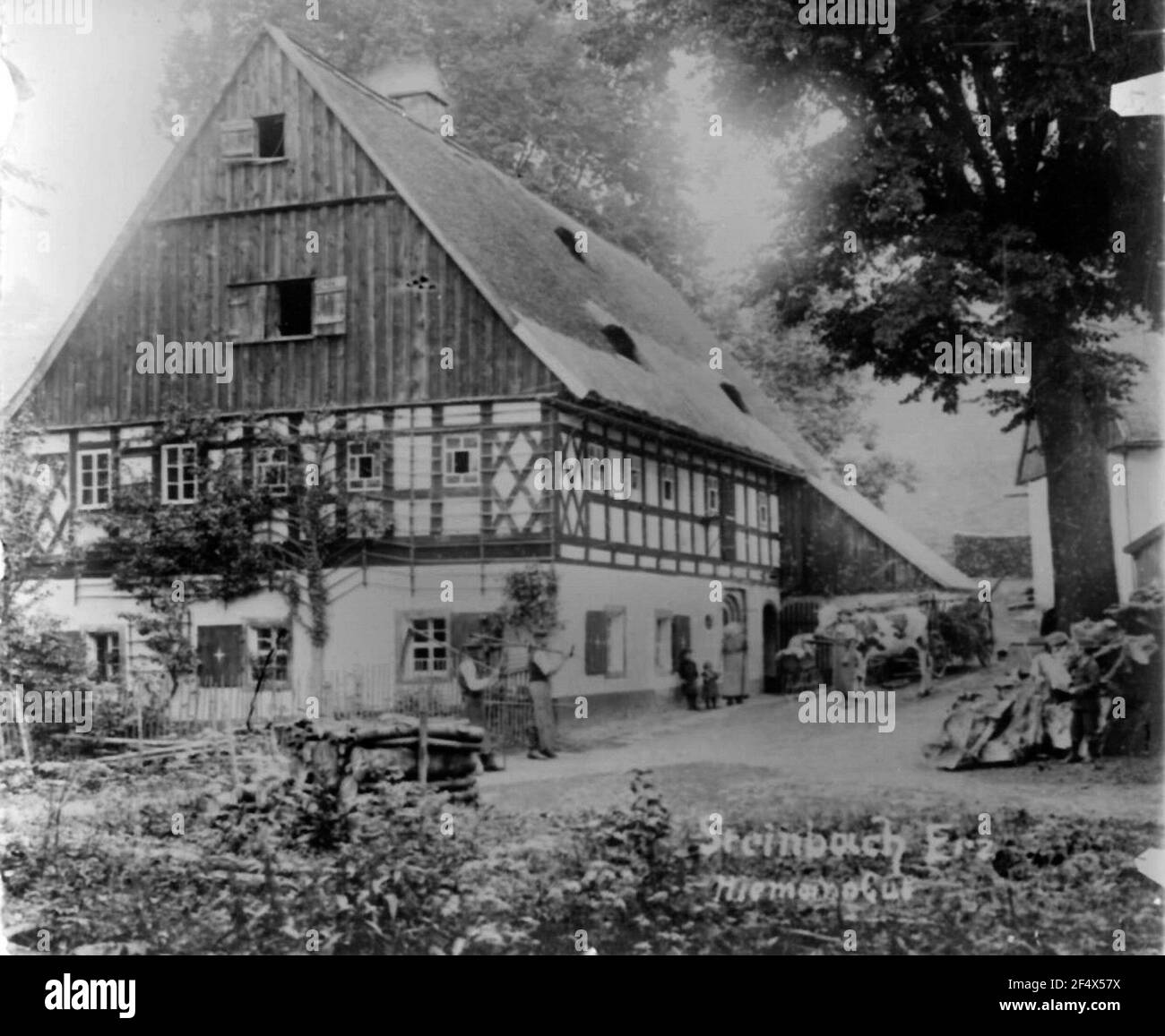 Good historical Black and White Stock Photos & Images - Alamy