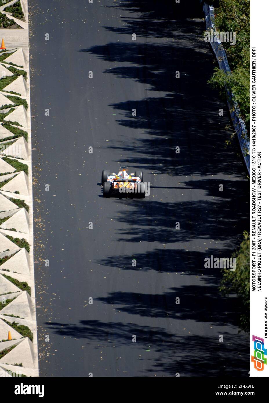 Renault R27 High Resolution Stock Photography and Images - Alamy