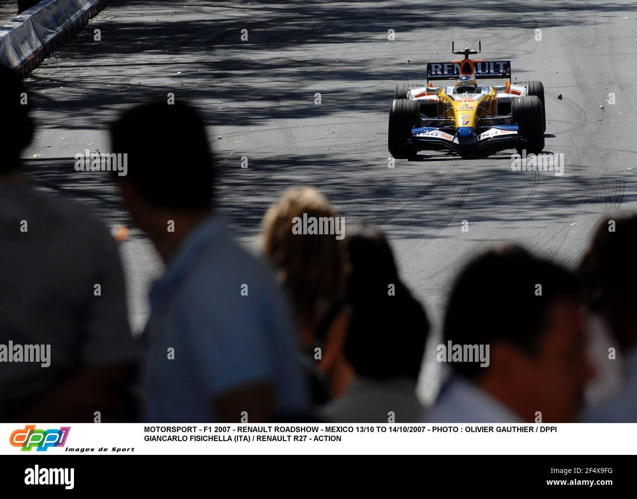 Renault R27 High Resolution Stock Photography and Images - Alamy
