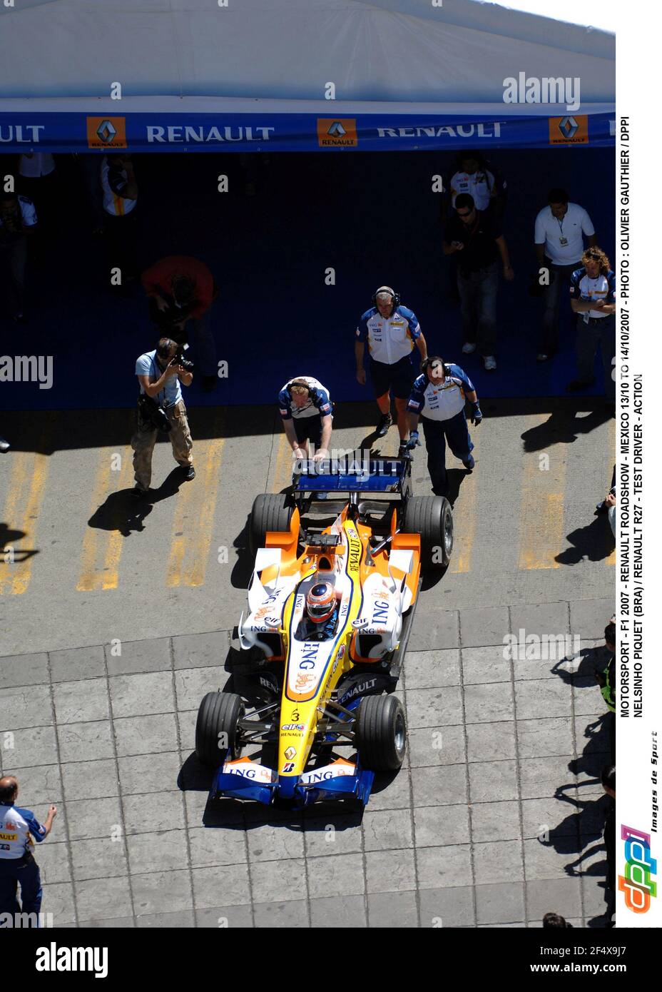 Renault r27 hi-res stock photography and images - Alamy