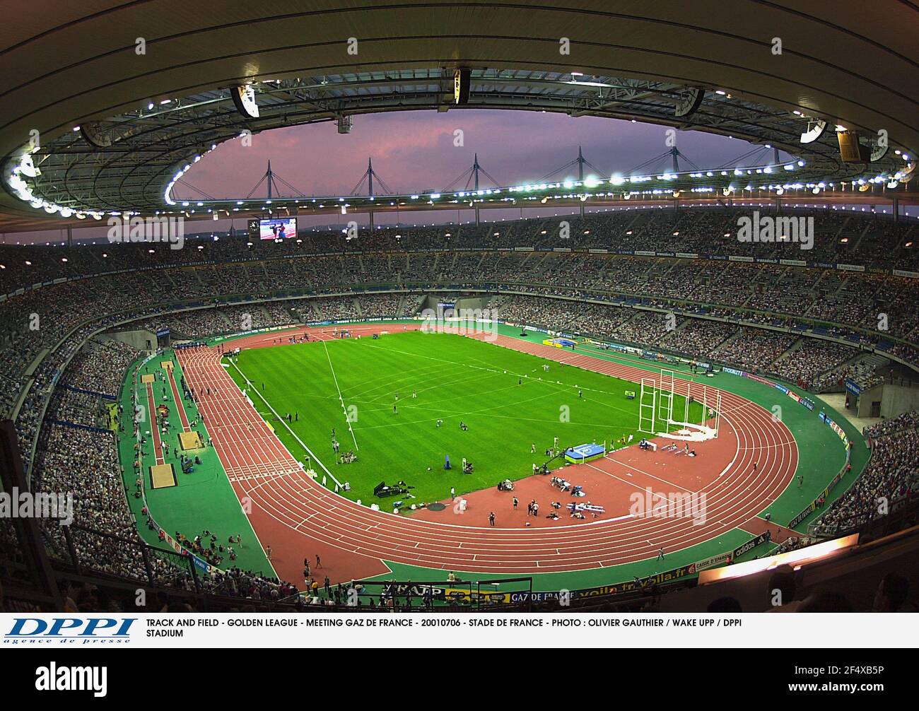 TRACK AND FIELD - GOLDEN LEAGUE - MEETING GAZ DE FRANCE - 20010706 ...