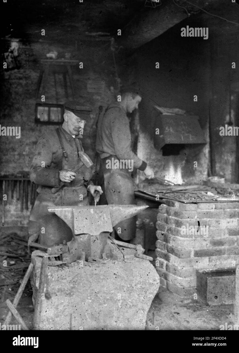 Historical blacksmith shop Black and White Stock Photos & Images - Alamy