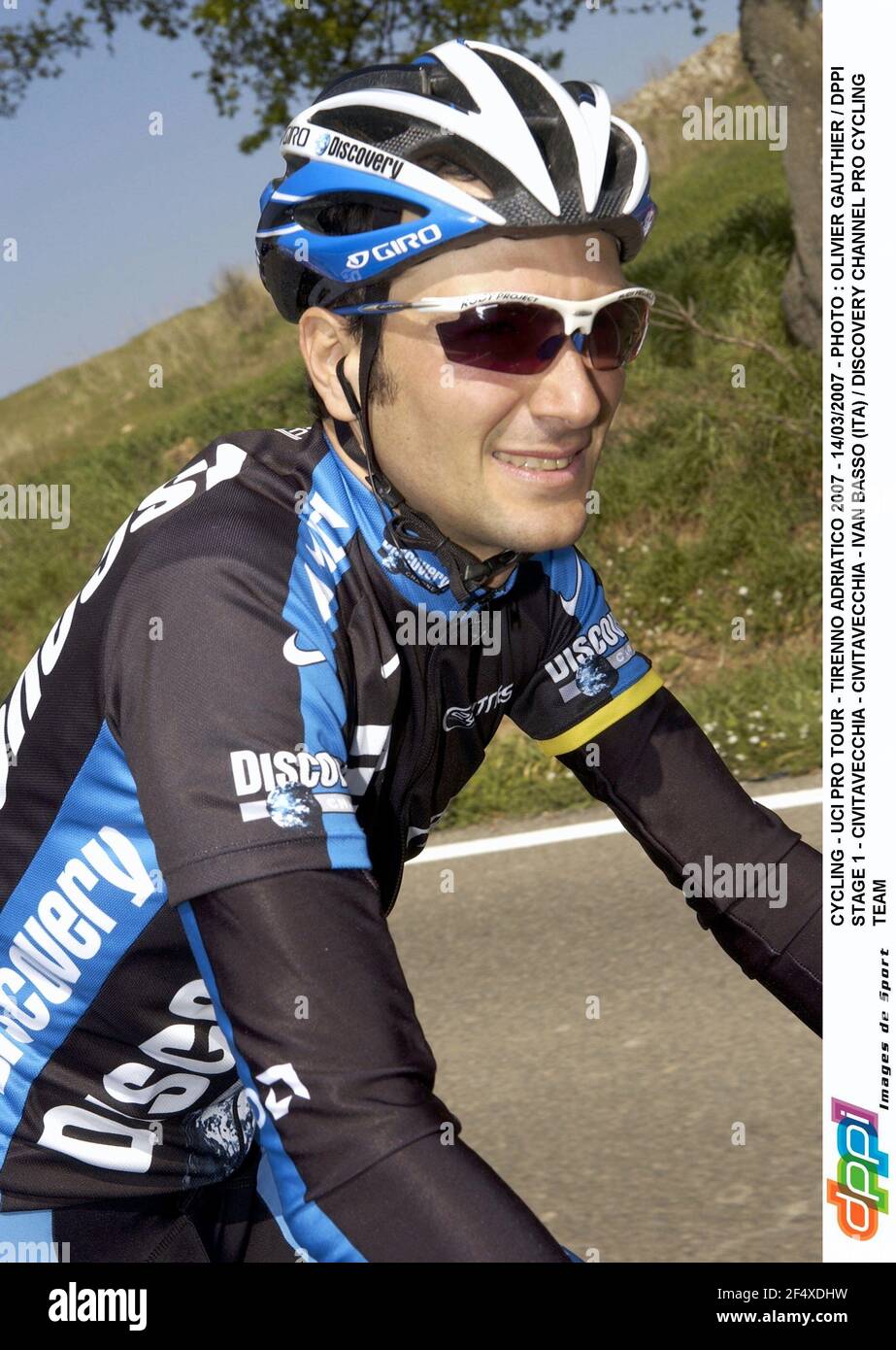 Discovery channel team hi-res stock photography and images - Alamy