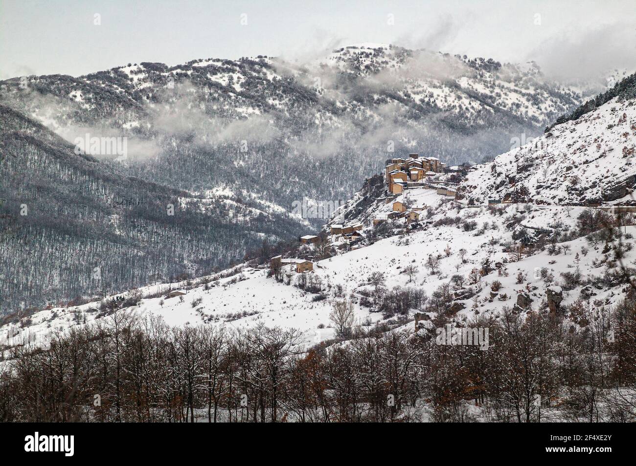 Marsicani mountains hi-res stock photography and images - Alamy