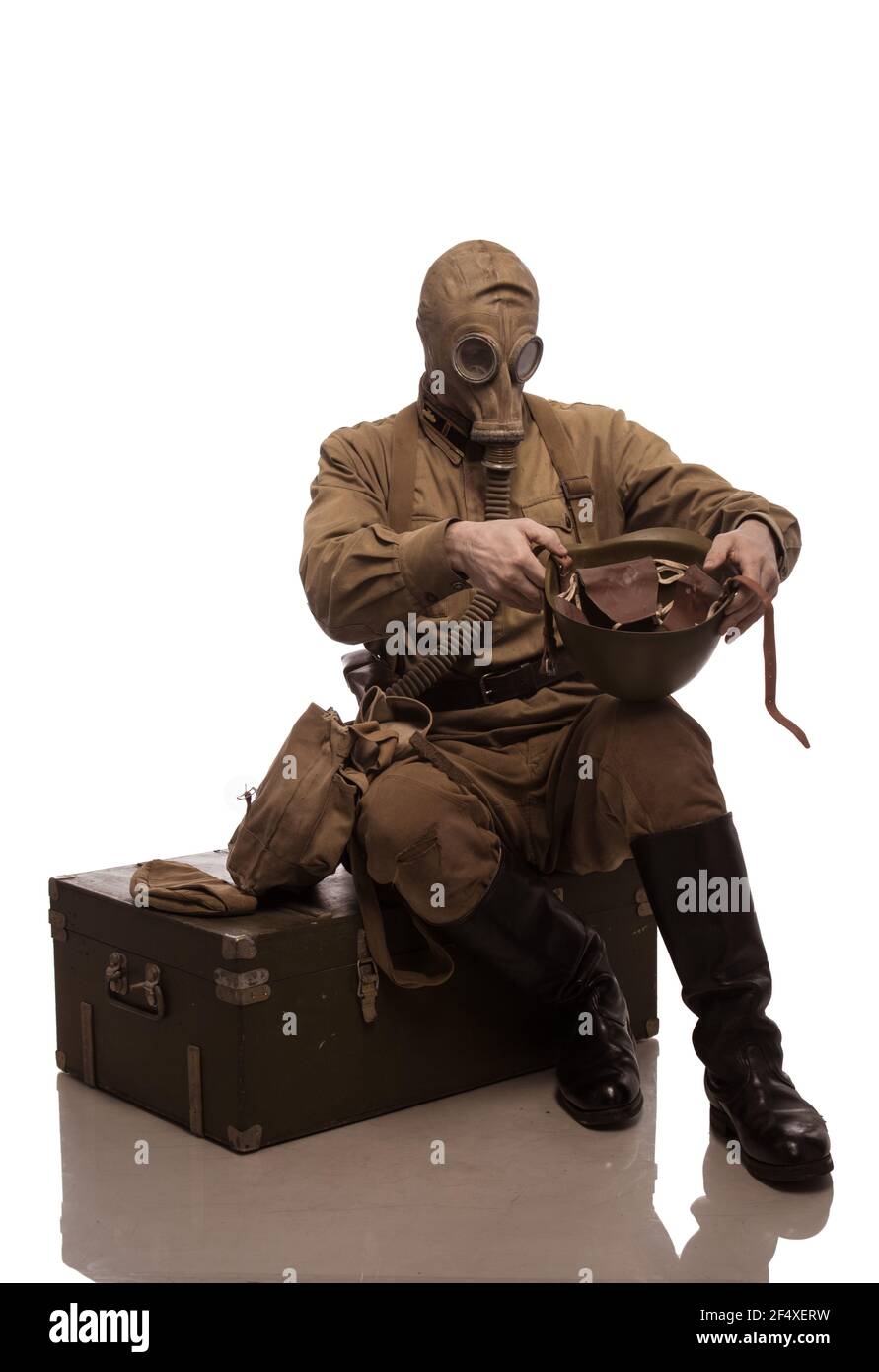 Ww ii gas mask and helmet hi-res stock photography and images - Alamy