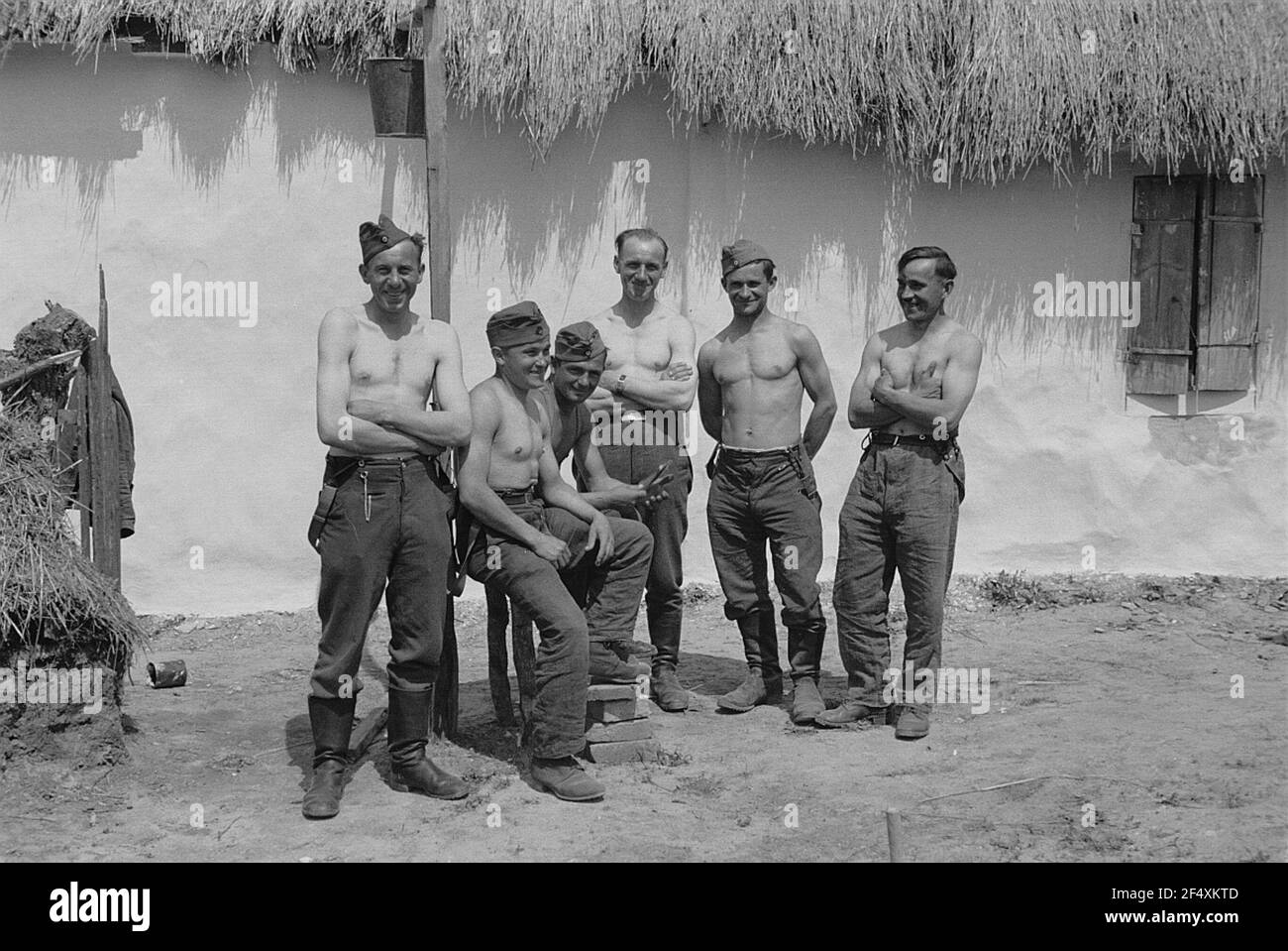 Second World War. For billeting. Soviet Union. Wehrmachlichige in a ...