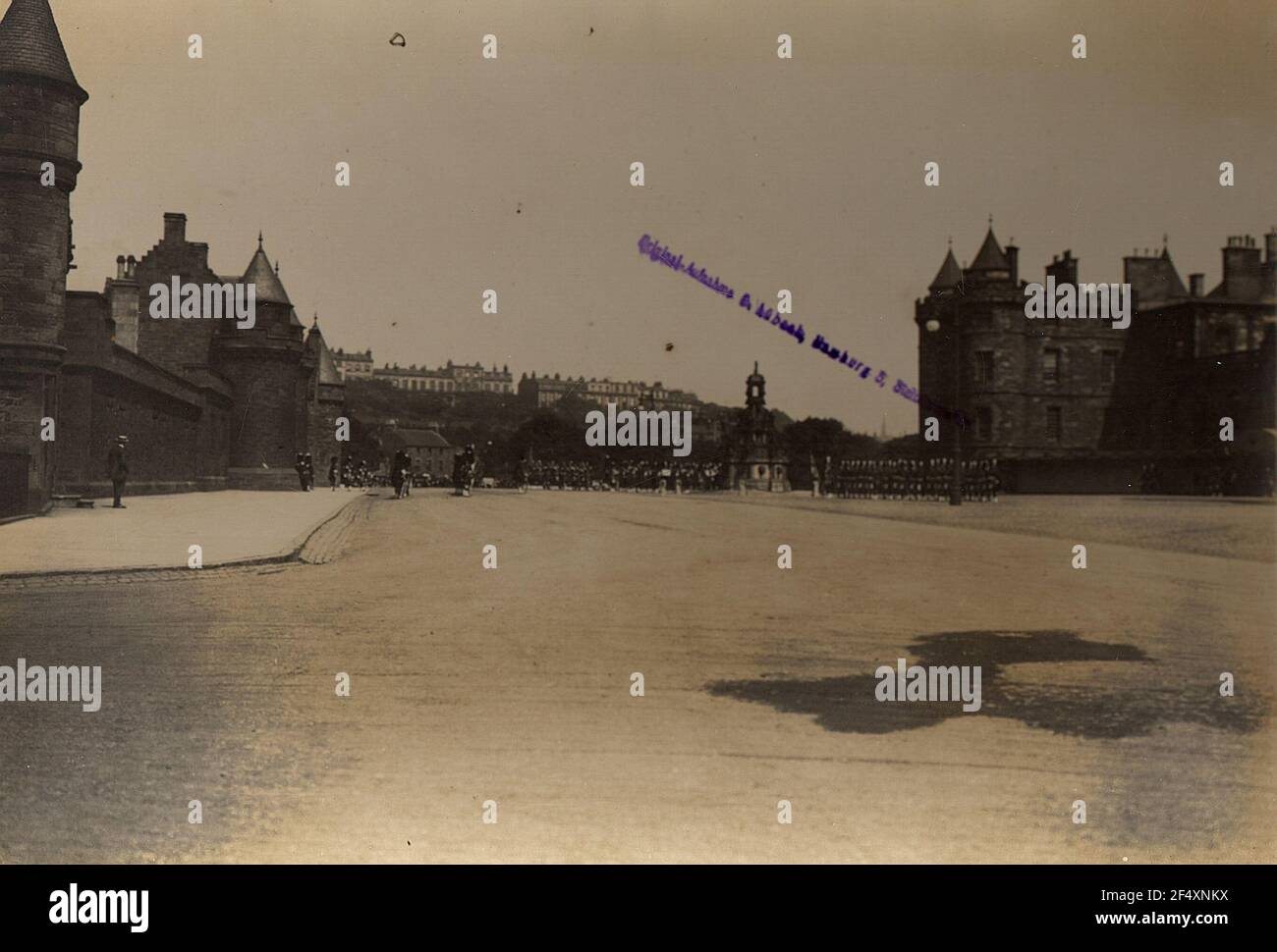 Edinburgh, Scotland. Military Parade Scottish Gardists in front of the ...