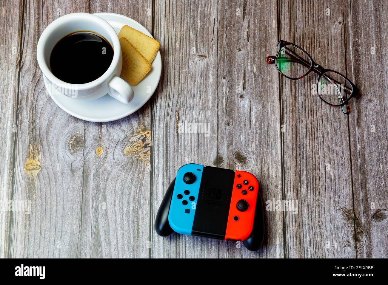 Nintendo switchflat lay hi-res stock photography and images - Alamy