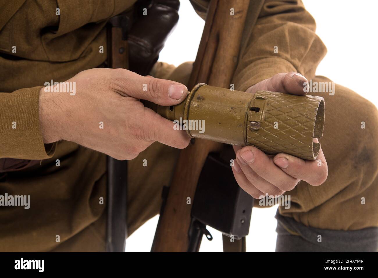 Details of uniforms and weapons in the hands of ordinary soldiers of ...