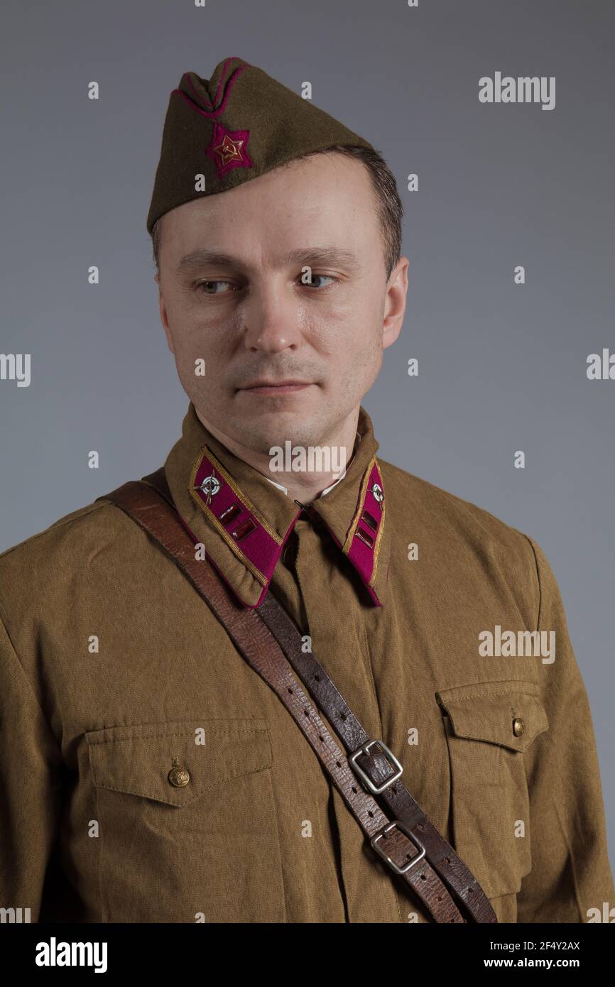 Soviet army film ww2 hi-res stock photography and images - Alamy