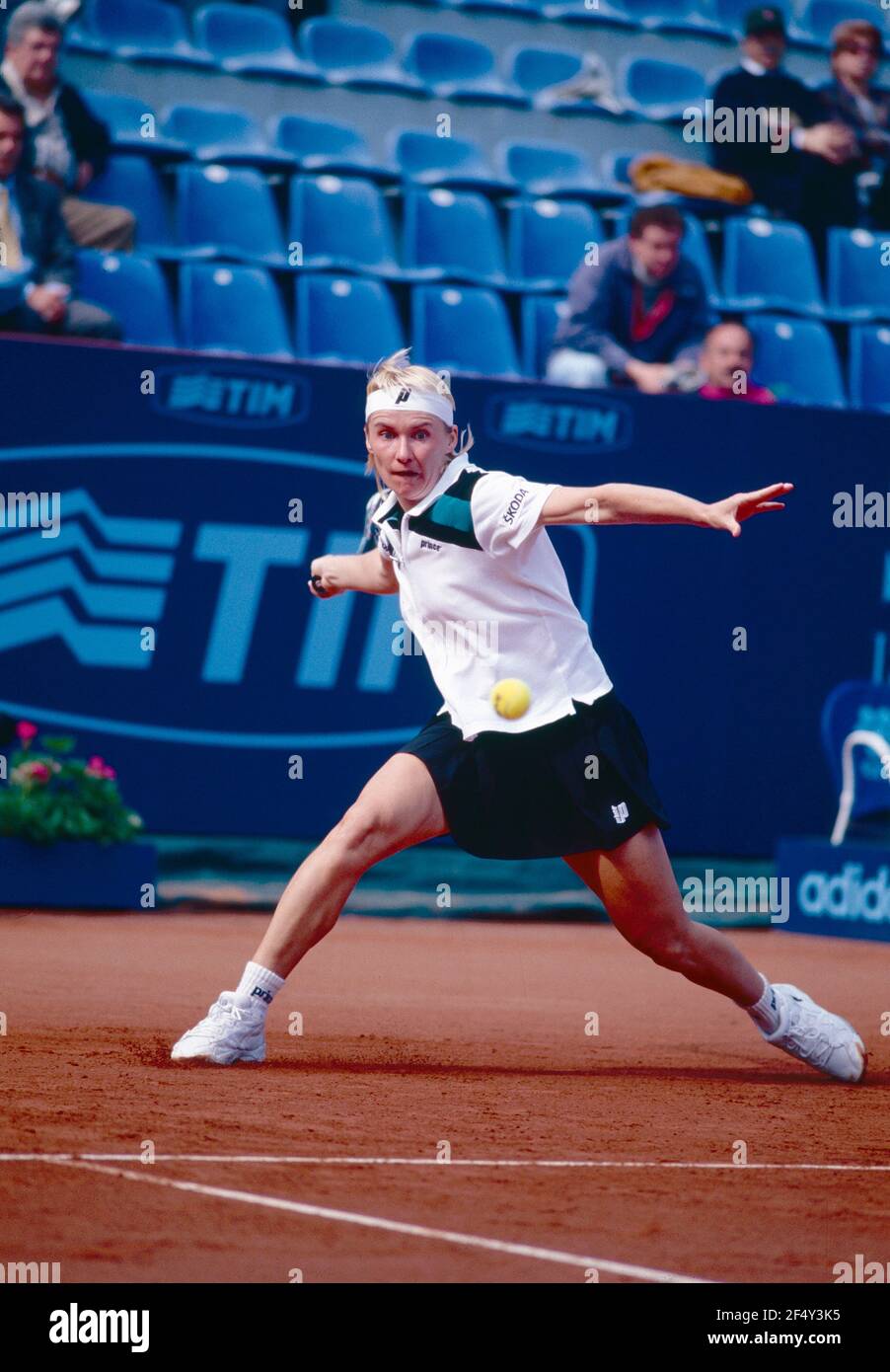 Czech tennis player Jana Novotna, Italian Open 1998 Stock Photo - Alamy