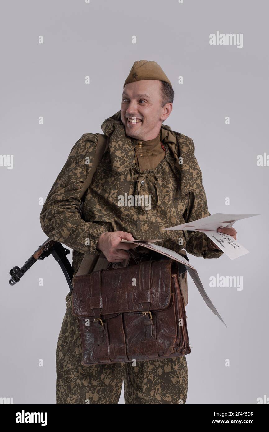 Ww2 garrison cap hi-res stock photography and images - Alamy