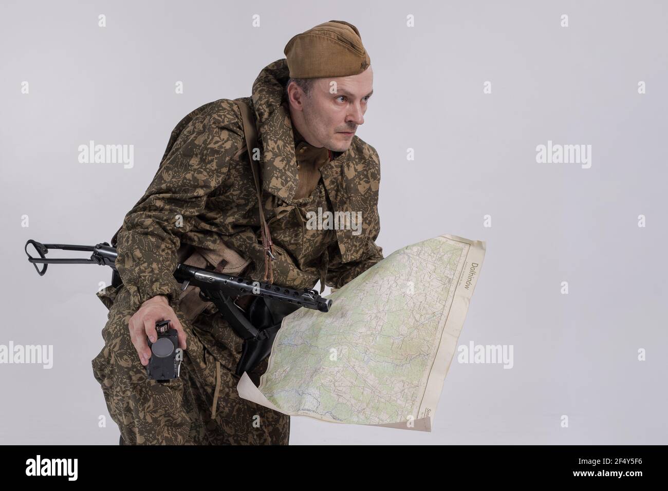 Ww2 garrison cap hi-res stock photography and images - Alamy