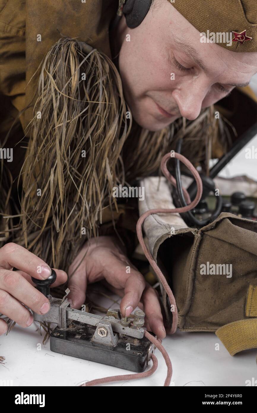 Radio hat 1940s hi-res stock photography and images - Alamy