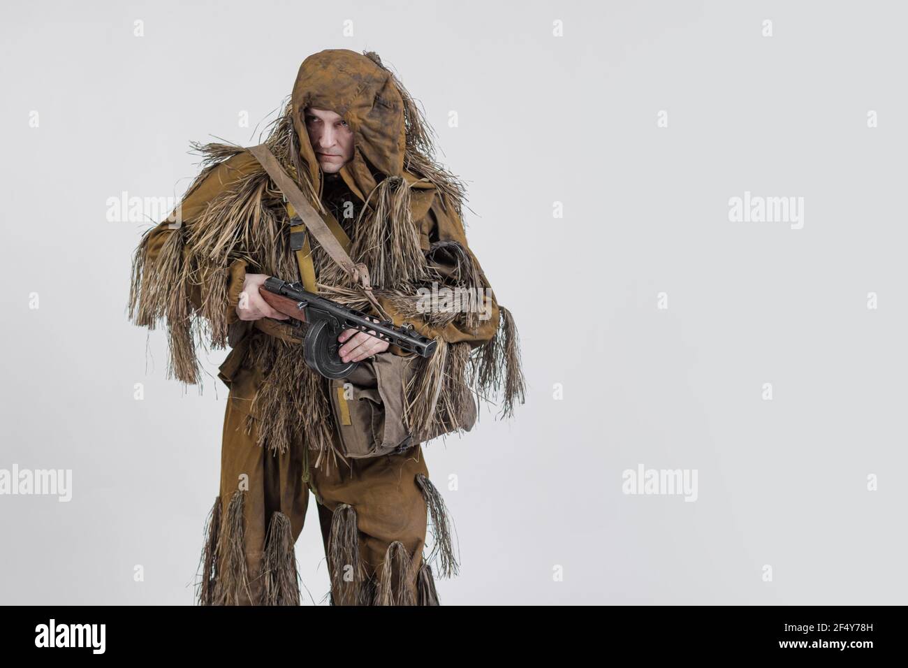 Radio operator of the wehrmacht hi-res stock photography and images - Alamy