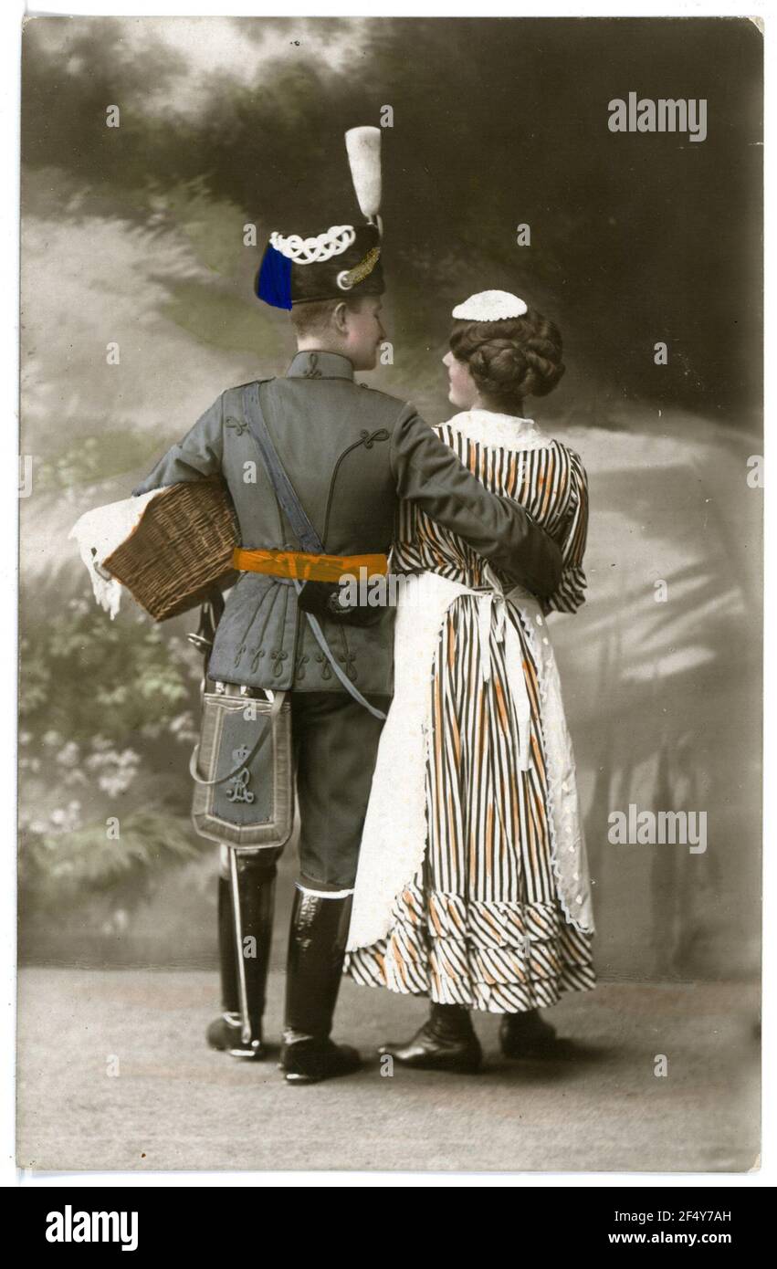 Hussars in the garden of the shooter Meissen. Hussars in the garden of ...