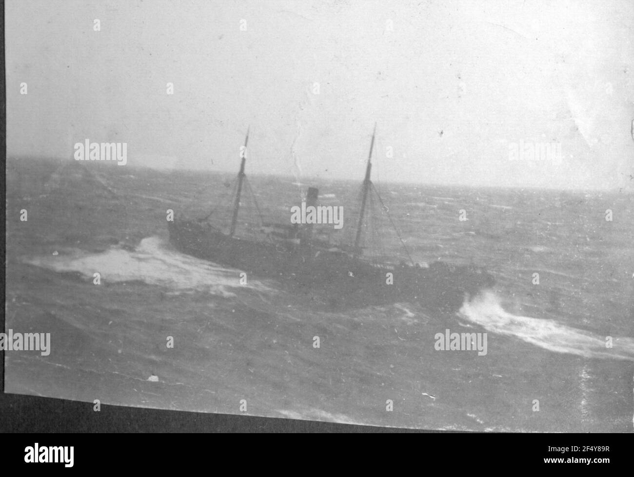 Steam bar in ride at sea Stock Photo - Alamy