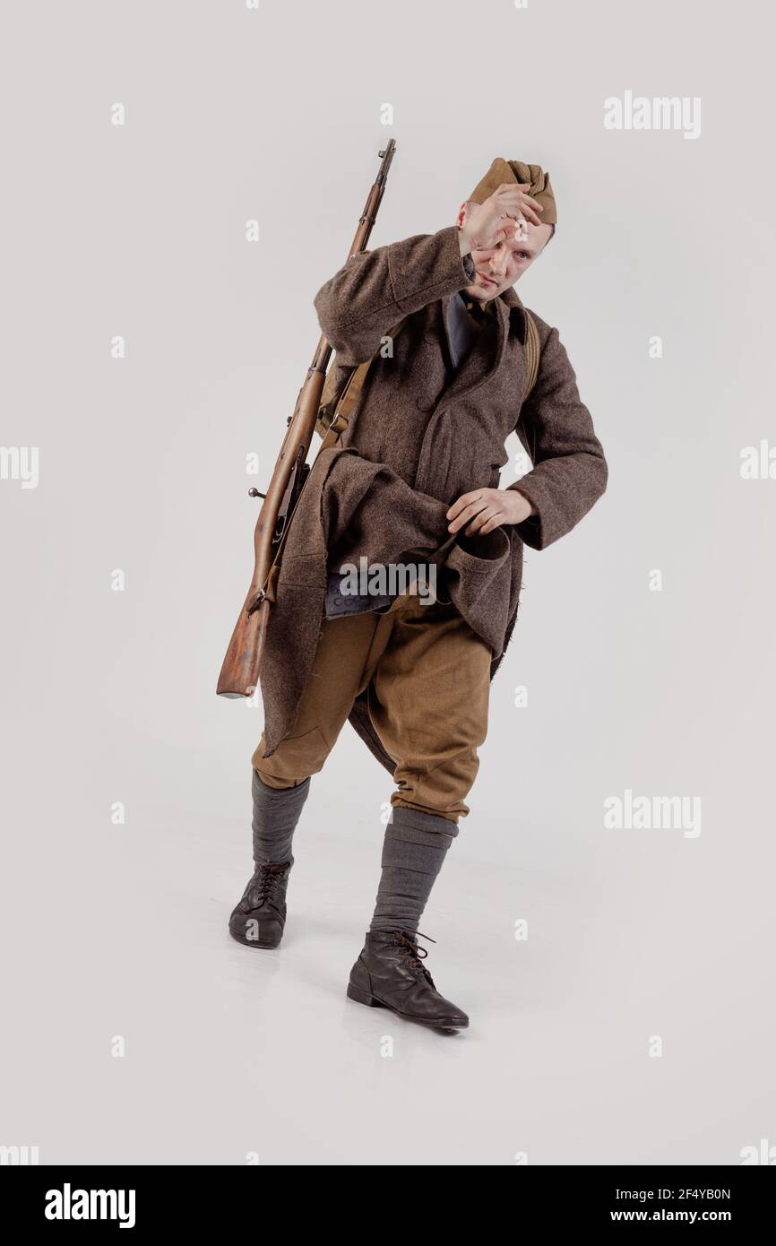 Soviet soldier red star helmet rifle hi-res stock photography and ...
