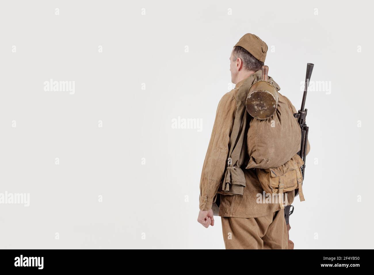 Soviet soldier red star helmet rifle hi-res stock photography and ...