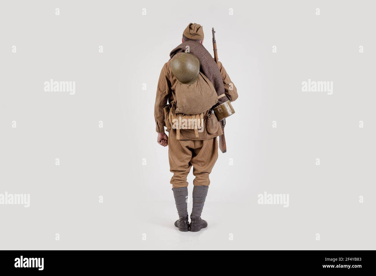 Soviet soldier red star helmet rifle hi-res stock photography and ...