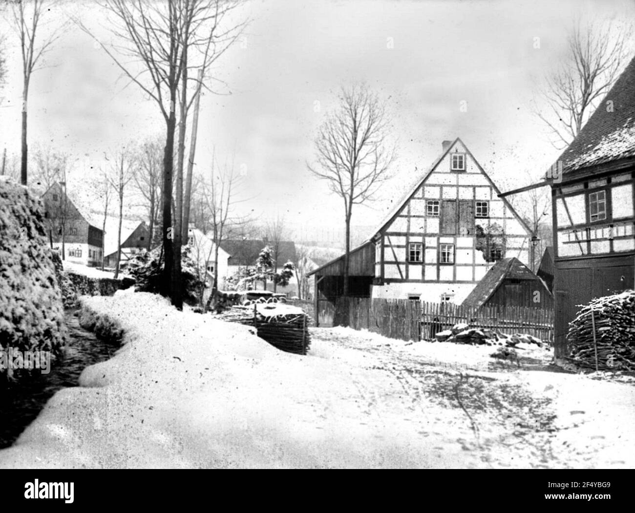 Unterm Black and White Stock Photos & Images - Alamy