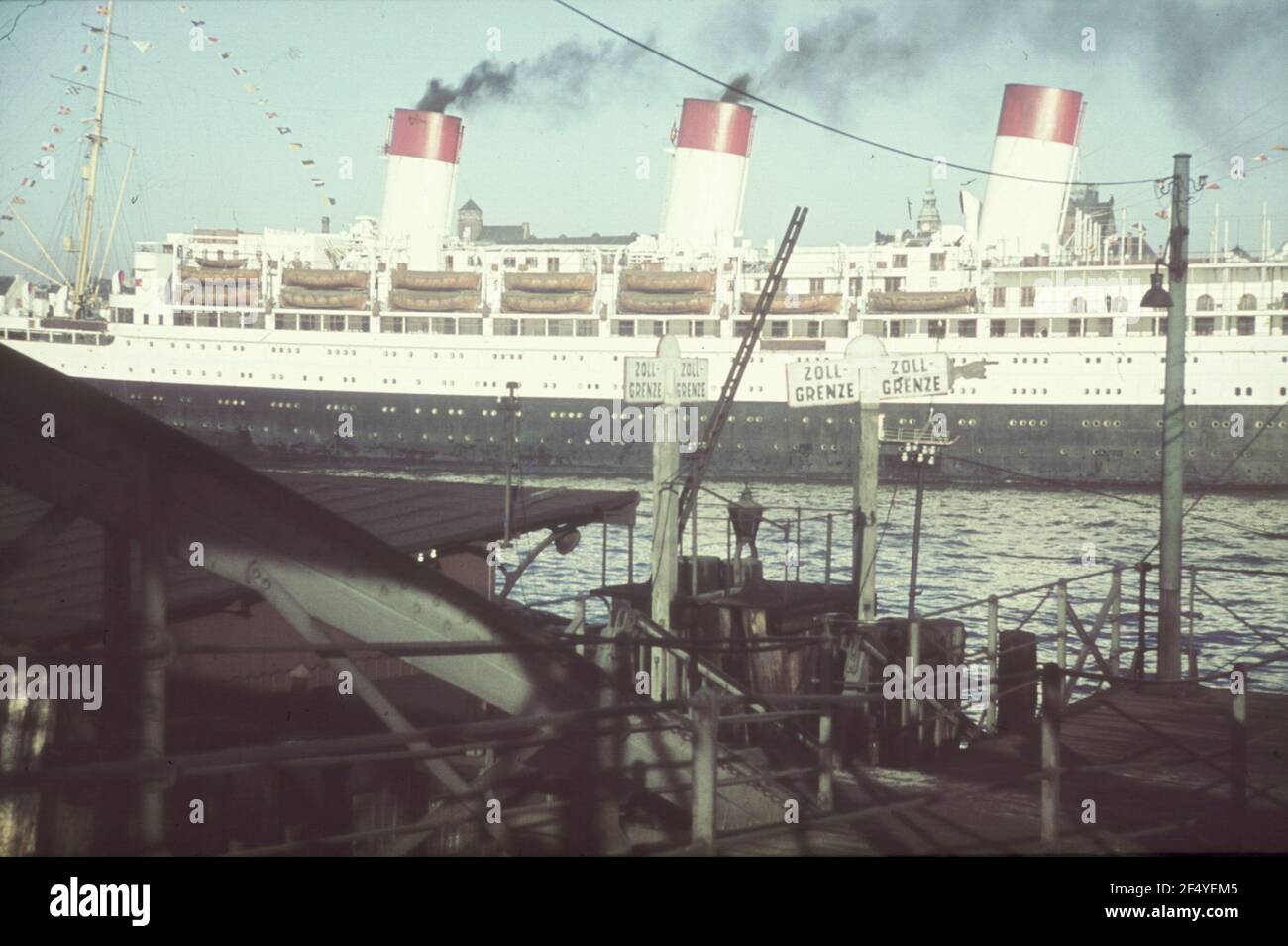 Luxusdampfer "Cap Arcona Stock Photo - Alamy