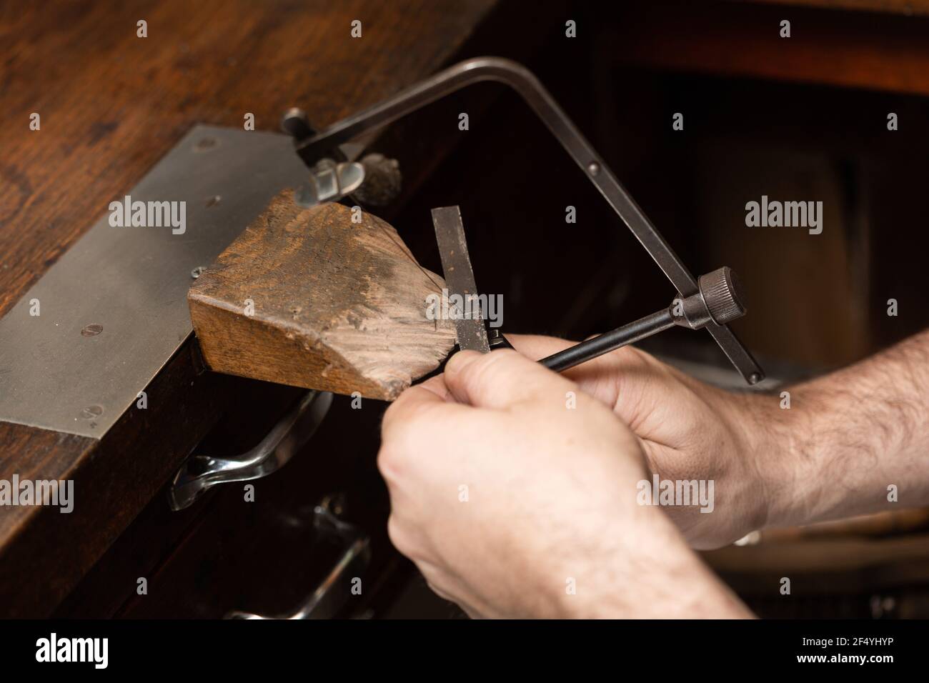 Metal saws hi-res stock photography and images - Alamy