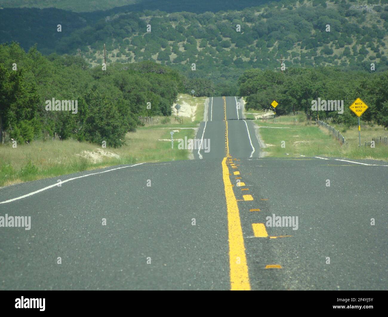 Hilly Road In Texas Hill Country Stock Photo - Alamy