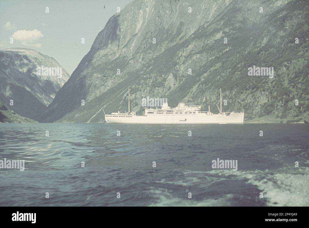 Travel photos Norway. Passenger ship "Milwaukee" in the Geirangerfjord ...