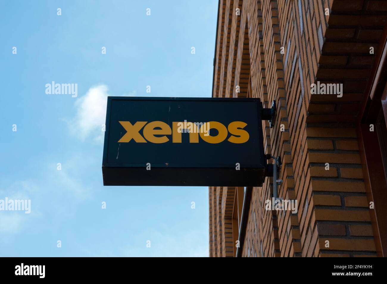 Den marketing logo hi-res stock photography and images - Alamy