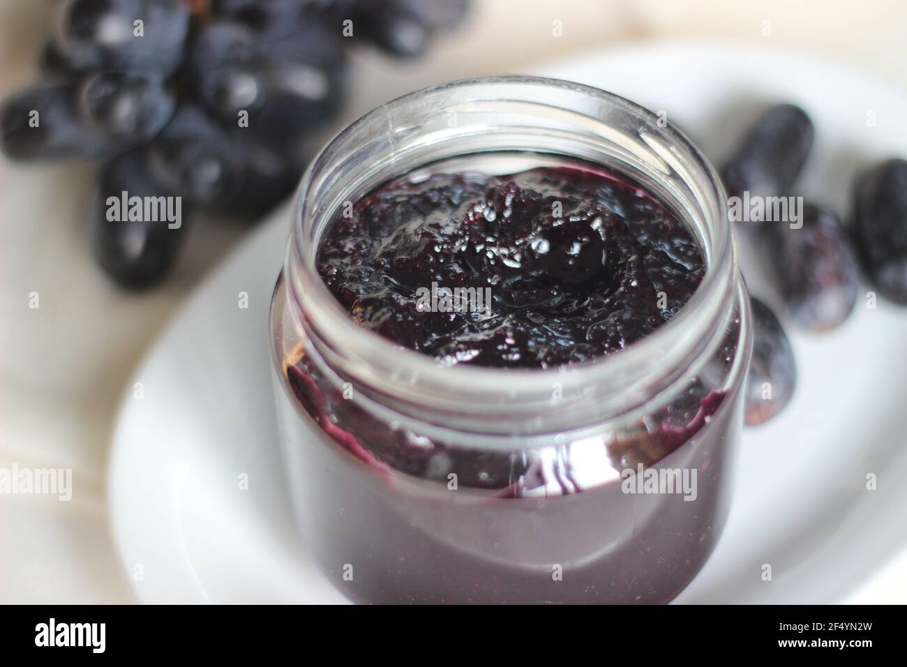 Cartoon marmalade preserve hi-res stock photography and images - Alamy