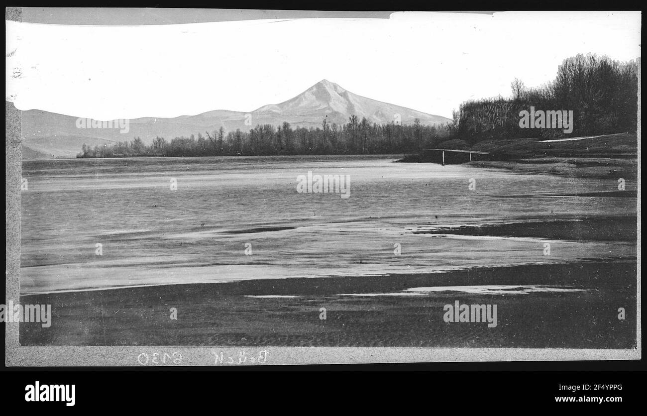 Tourism nature washington Black and White Stock Photos & Images - Alamy